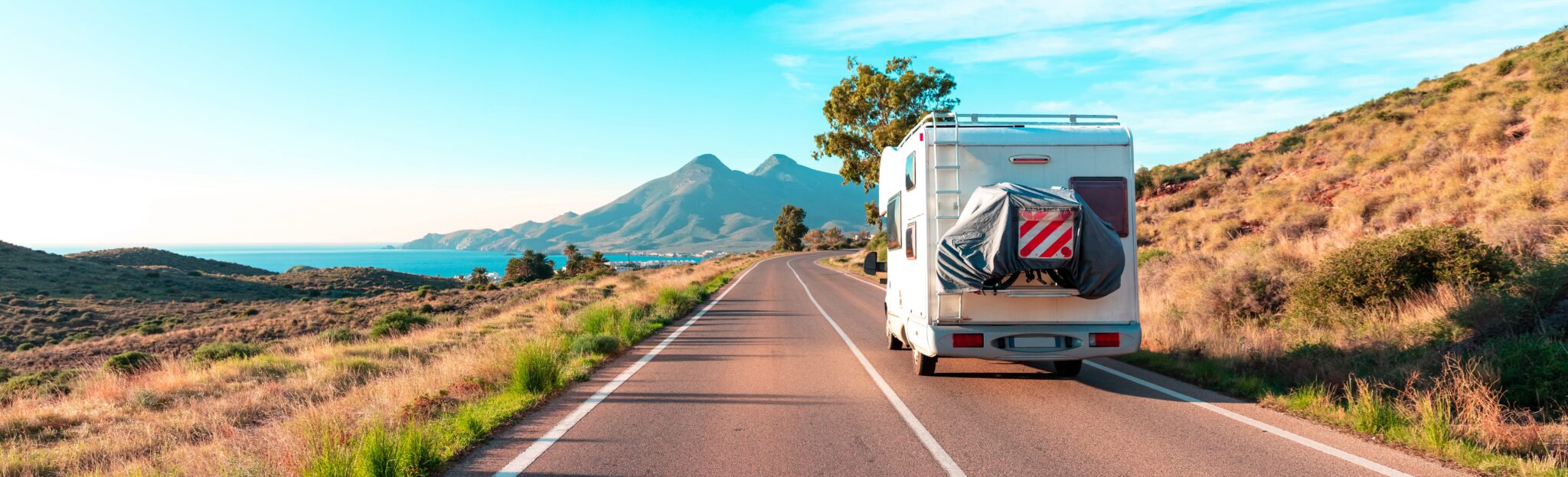 商品一覧 - キャンピングカーカスタムサービス